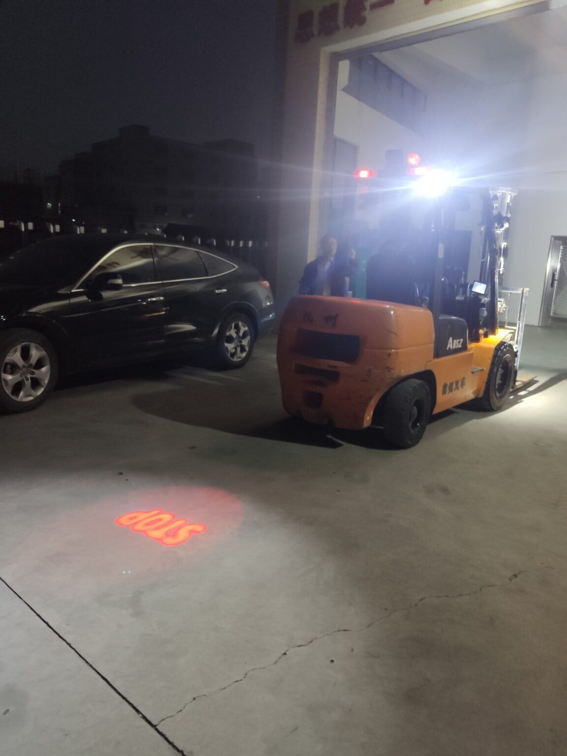 Floor Projection Signage | Projection Light Signs - ledforkliftlight.com