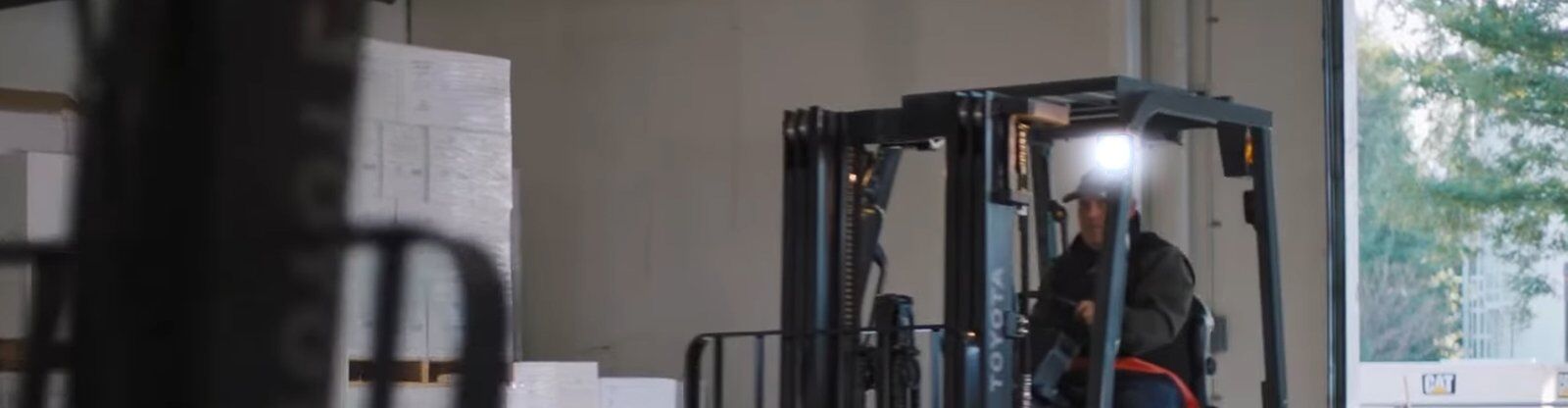 LED Forklift Headlights: Light Your Way, Buyer's Guide